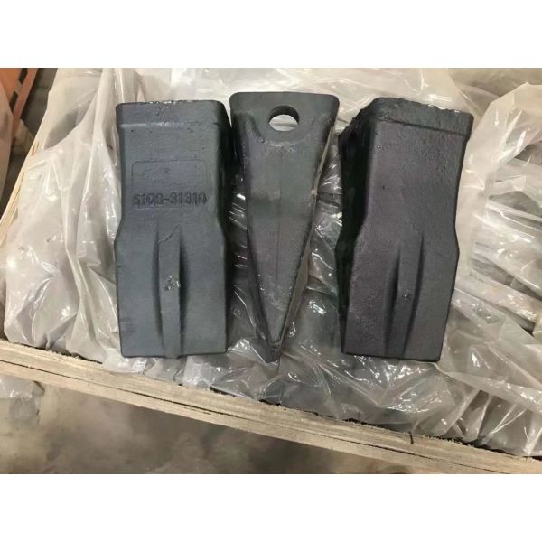 61Q6-31310 2623046RC Forged Bucket Teeth for Bucket Teeth Standard Tip ...